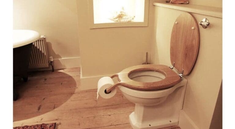 40 Hilariously Bad Interior Design Choices That Defy All Logic
