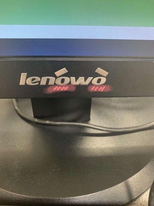 39 of the Weirdest Computer Setups People Apparently Use