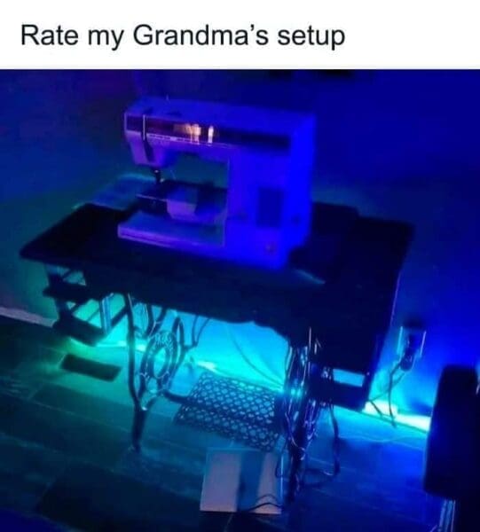 39 of the Weirdest Computer Setups People Apparently Use