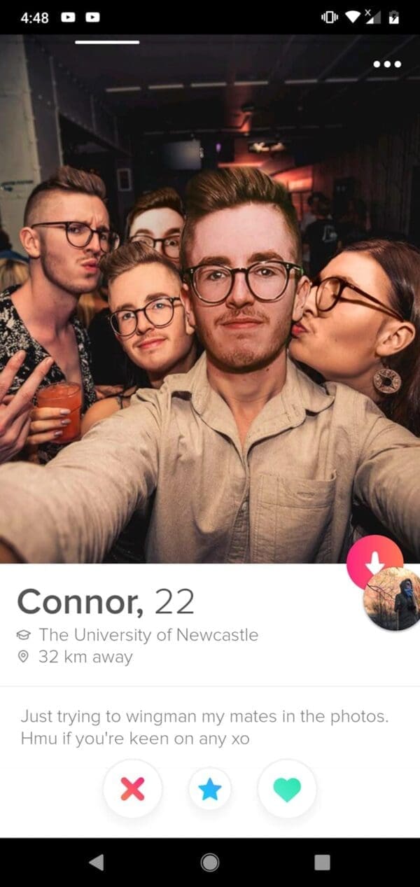 Funny Tinder Bios: 40 Hilarious Profiles & Conversations