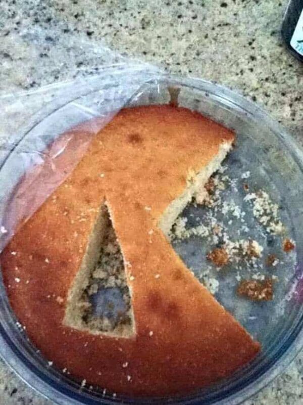 30 OCD Triggering Photos That Will Drive Your Perfectionism Wild