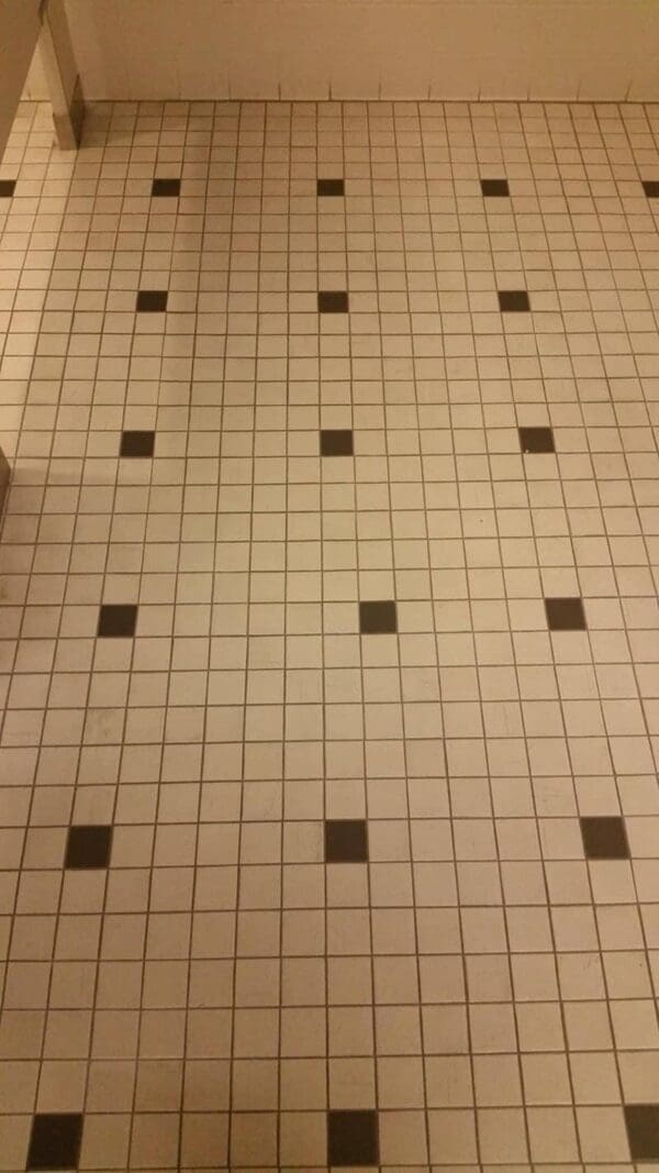 30 OCD Triggering Photos That Will Drive Your Perfectionism Wild