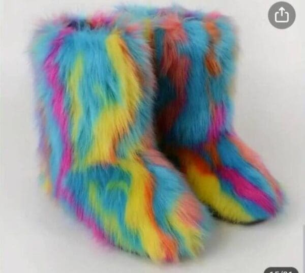 Cursed Shoes: 25 Bizarre Footwear Fails That Shouldn’t Exist