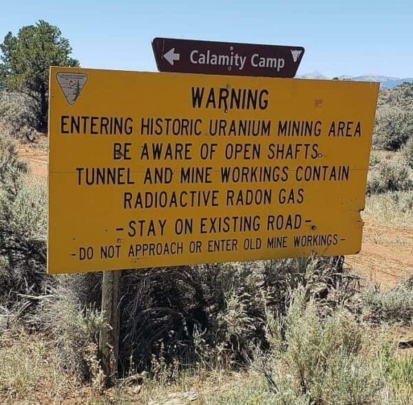 Spooky Signs: 45 Signs With Threatening Auras