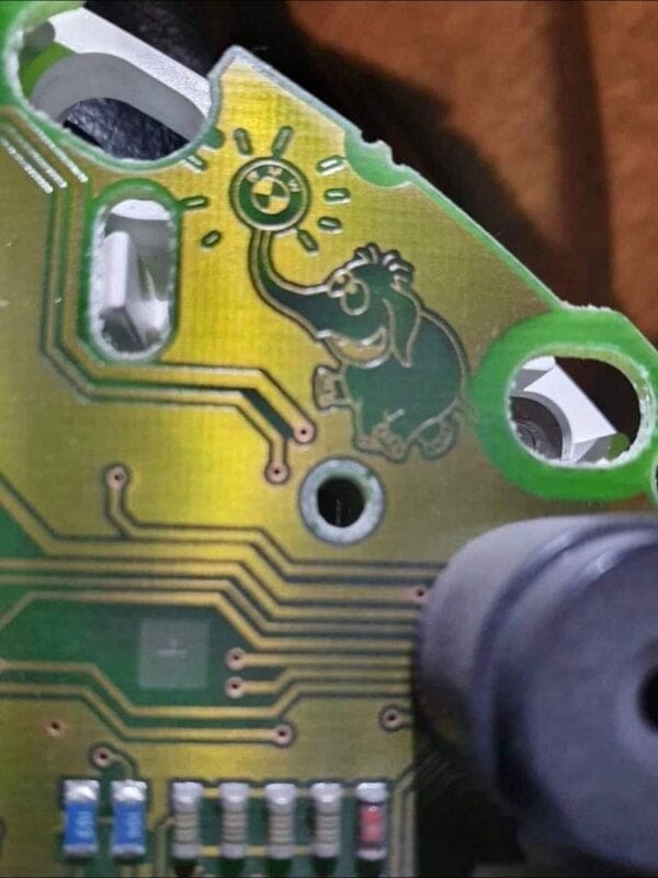 27 Hidden Circuit Board Messages That Prove Techies Can’t Resist Easter ...