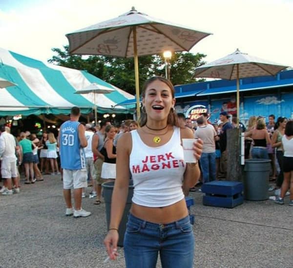 31 T-Shirt Fails That Shouldn’t Be In Anyones Wardrobe