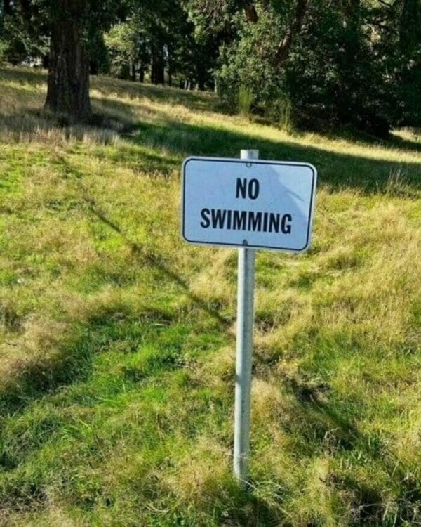 49 Funny Gardening Pics That Grow More Laughs Than Plants