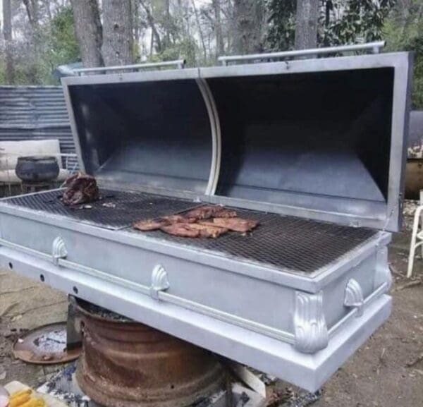 31 BBQ Memes That'll Have You Clicking Tongs All Summer Long