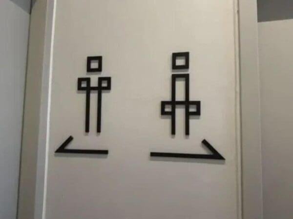 35 Bathroom Design Fails So Bad You’ll Gladly Hold It To Avoid