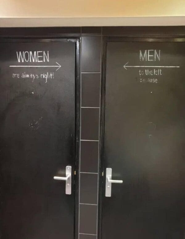 35 Bathroom Design Fails So Bad You’ll Gladly Hold It To Avoid
