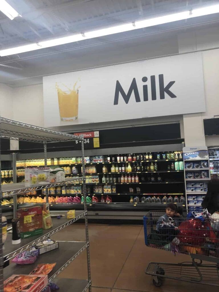 45 Funny Design Fails That Somehow Made It Past the Approval Stage
