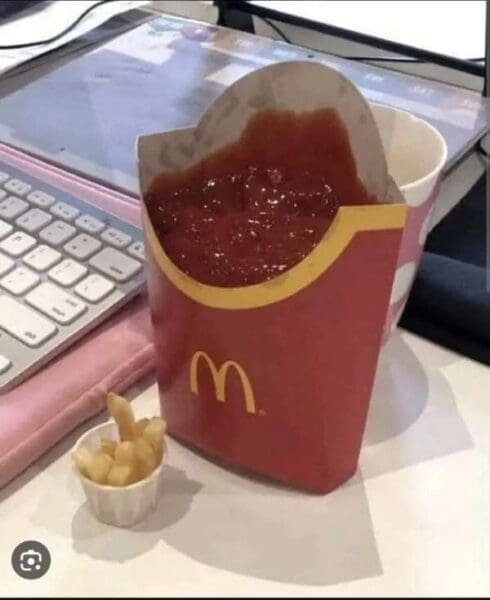 24 Cursed Images For People Who Love Visual Nonsense