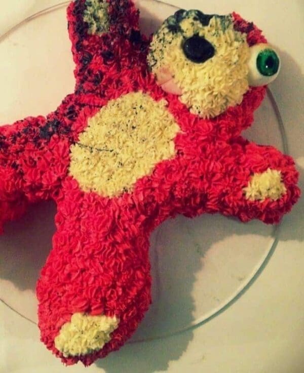 50 Funny Cakes That Went Off The Rails In The Best Way