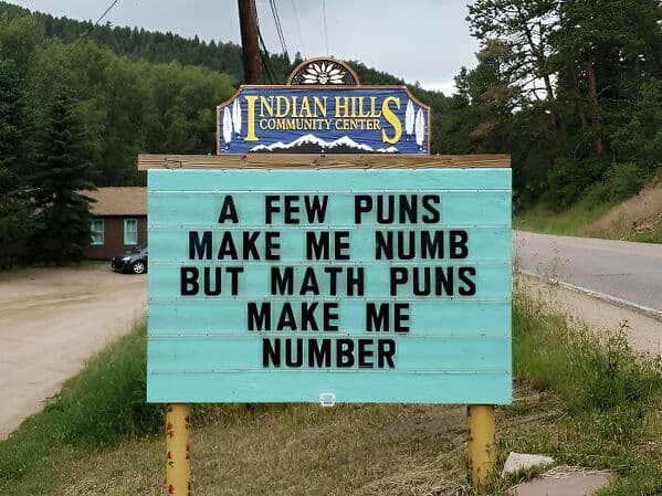 63 Funny Signs That Made Me Stop Walking To Read Twice